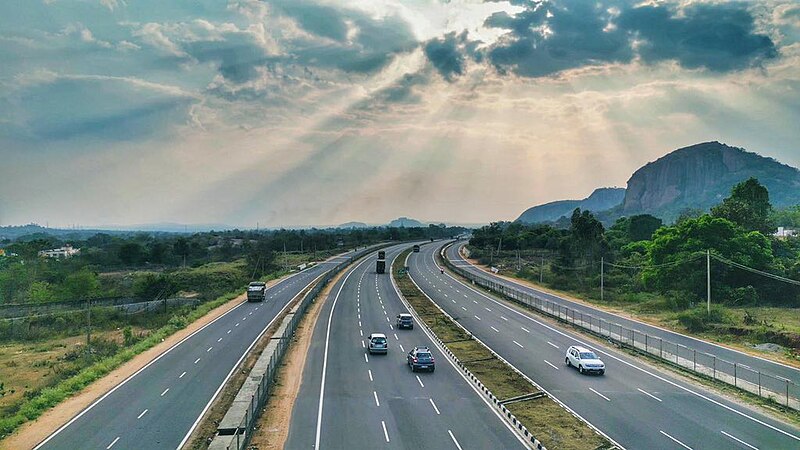 1033: Your Lifeline on the Bengaluru-Mysuru Highway! - Masth Mysore ...